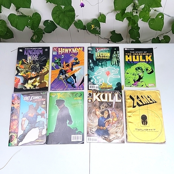 DC Comics | Other | Comics Superheroes 8 Books Mix Lot | Poshmark